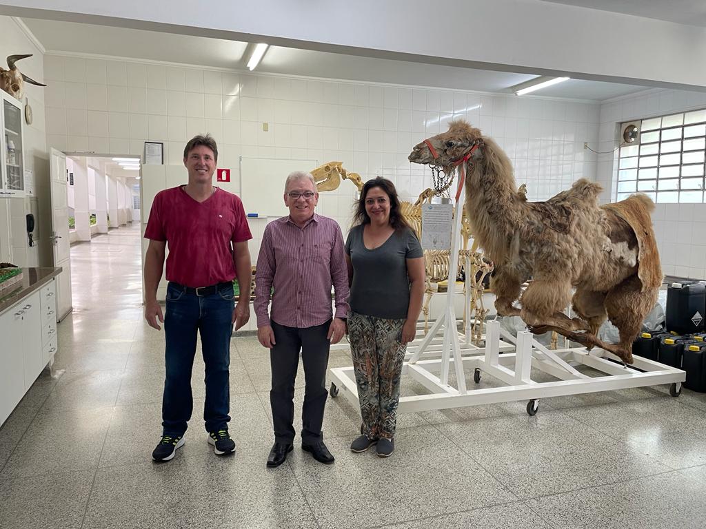 Presidente visita curso e participa de colação de grau de formando da ...